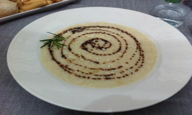Pasqua 2015, pranzo in Piemonte: la ricetta del risotto al Castelmagno ...