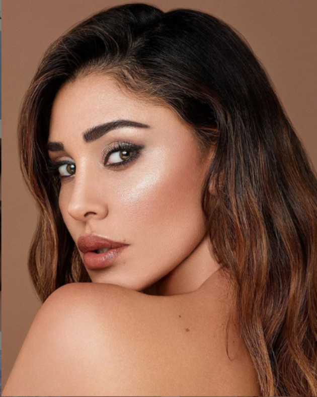 Belen Rodriguez Instagram, l'uscita dalla piscina è da cardiopalma ...
