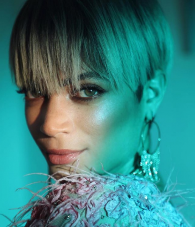 Elodie Instagram, nel mondo fantastico de "Il signore degli anelli ...