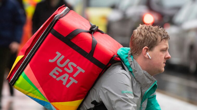 Rider Just Eat dal 2021 avranno contratto di lavoro dipendente